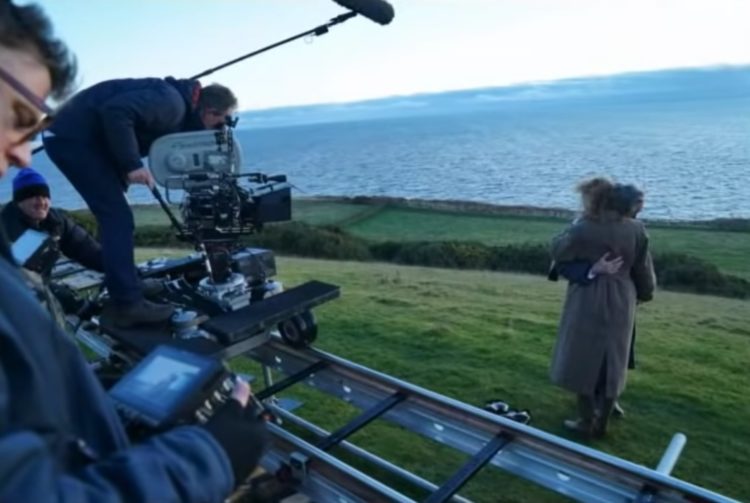 Lighting Phantom Thread: Watch a 2.5-Hour Masterclass with PTA’s ...