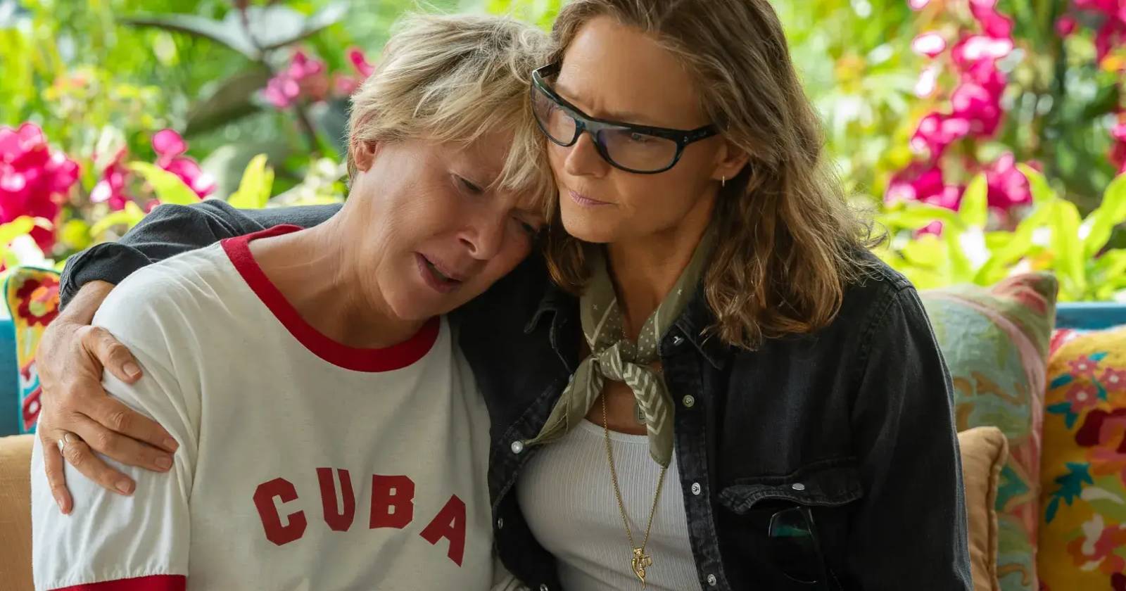 Nyad Review: A Colossal Misstep From a Talented Documentary Duo
