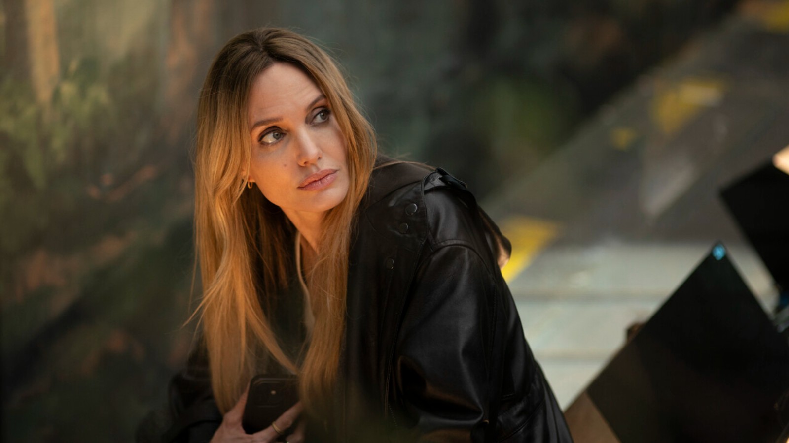 Couture Trailer: Alice Winocour’s Angelina Jolie-Led Fashion Drama ...